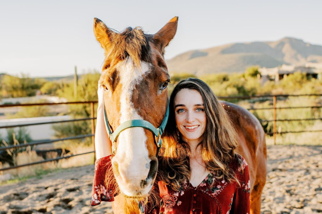Senior Photos by a Pro Are a Game-Changer for Your Teen ...